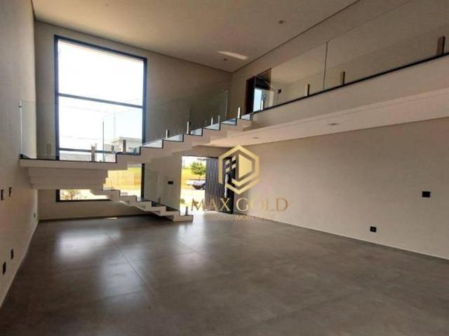 Sobrado em Centro, Taubaté/SP de 190m² 3 quartos à venda por R$ 1.500.000,00