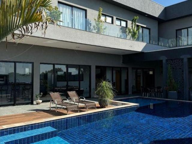 Sobrado em Centro, Araçatuba/SP de 335m² 3 quartos à venda por R$ 1.998.000,00