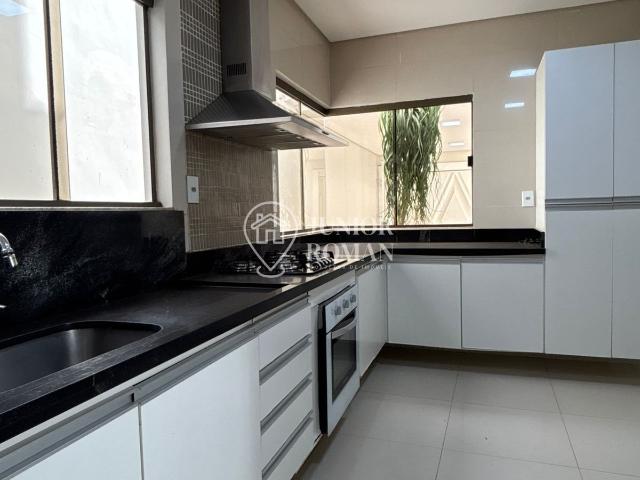 Sobrado em Centro, Barreiras/BA de 0m² 3 quartos à venda por R$ 1.099.900,00