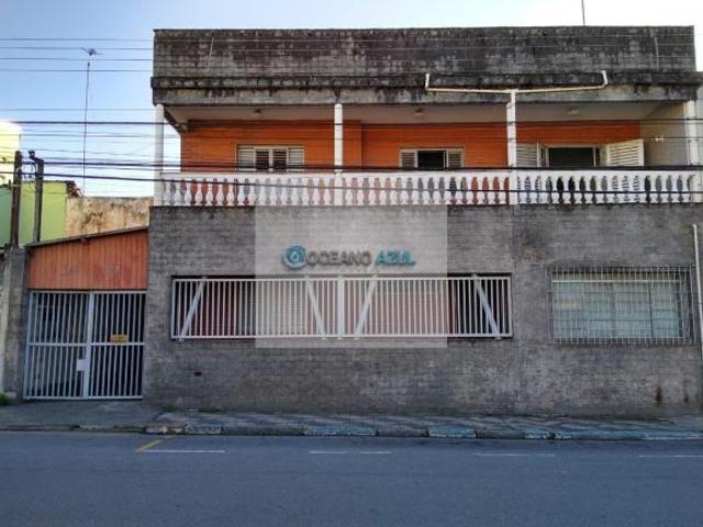 Sobrado em Centro Caraguatatuba