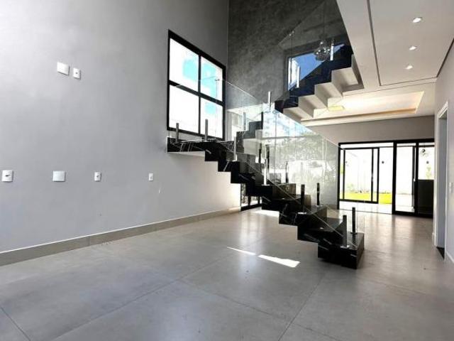 Sobrado em Centro, Franca/SP de 238m² 3 quartos à venda por R$ 2.200.000,00