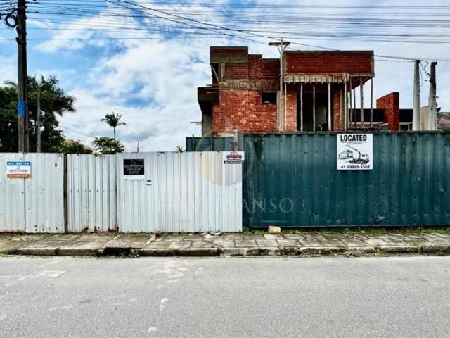 Sobrado em Centro Guaratuba, PR