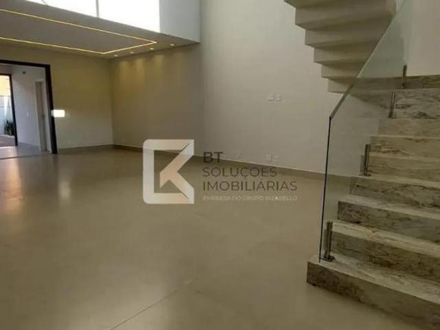 Sobrado em Centro, Indaiatuba/SP de 303m² 4 quartos à venda por R$ 3.200.000,00
