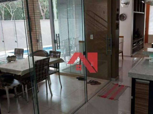 Sobrado em Centro, Mogi Guaçu/SP de 210m² 3 quartos à venda por R$ 1.550.000,00