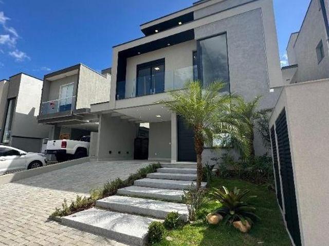Sobrado em Cézar de Souza, Mogi das Cruzes/SP de 191m² 3 quartos à venda por R$ 1.850.000,00