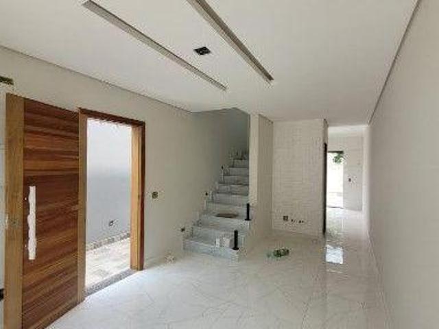 Sobrado em Chácara Águas da Pedra, Itaquaquecetuba/SP de 70m² 2 quartos à venda por R$ 440.000,00