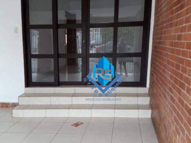 Sobrado em Chácara Sergipe, São Bernardo do Campo/SP de 173m² 2 quartos à venda por R$ 479.000,00