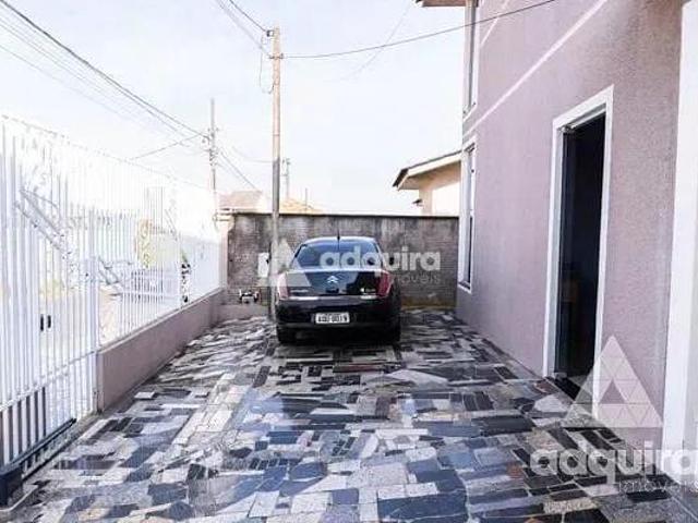 Sobrado em Chapada, Ponta Grossa/PR de 240m² 4 quartos à venda por R$ 650.000,00