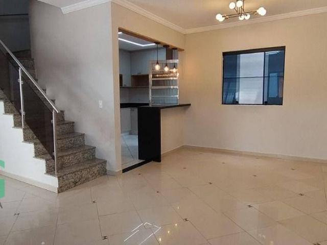 Sobrado em Chora Menino, São Paulo/SP de 127m² 3 quartos à venda por R$ 648.900,00