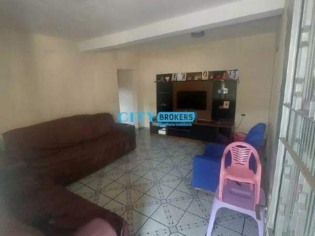 Sobrado em Cidade Domitila, São Paulo/SP de 309m² 4 quartos à venda por R$ 599.900,00