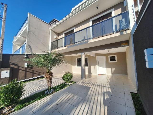 Sobrado em Cidade Industrial, Curitiba/PR de 189m² 3 quartos à venda por R$ 789.000,00