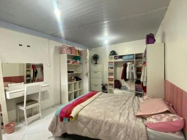 Sobrado em Cidade Industrial, Curitiba/PR de 135m² 4 quartos à venda por R$ 450.000,00