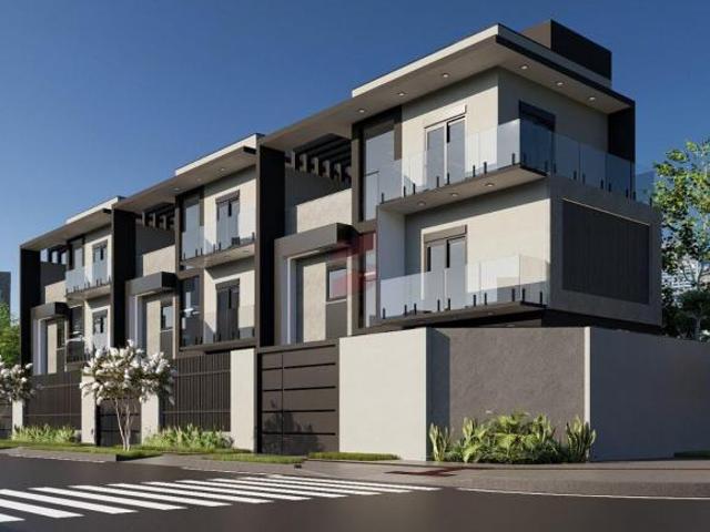 Sobrado em Cidade Jardim, São José dos Pinhais/PR de 149m² 3 quartos à venda por R$ 999.000,00