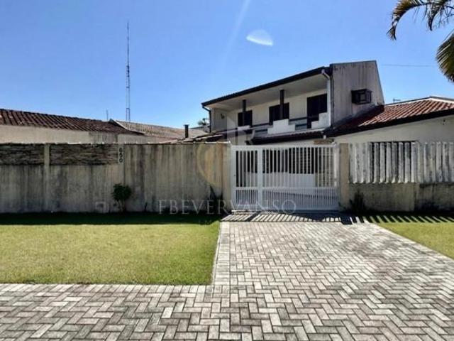 Sobrado em Cohapar Guaratuba