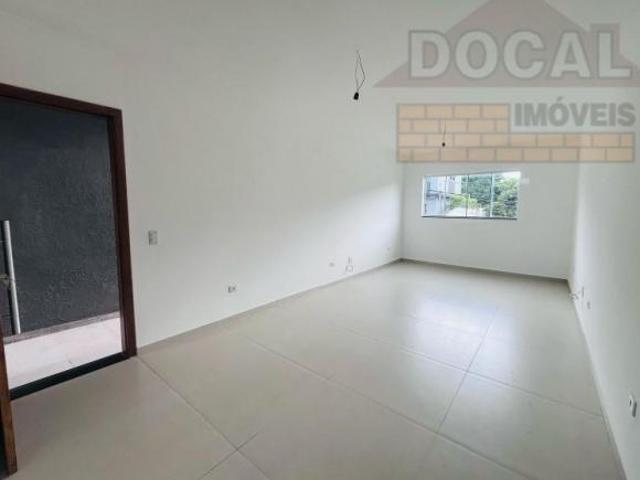 SOBRADO EM CONDOMÍNIO | 3 DORMS SENDO 1 SUÍTE | PQ. DAS CIGARREIRAS | TABOÃO DA SERRA