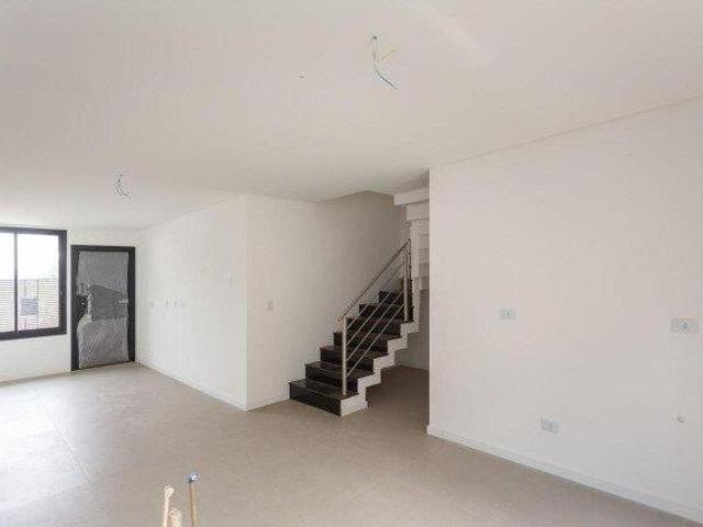 SOBRADO EM CONDOMÍNIO | 3 QTOS COM SUÍTE | PILARZINHO | 123M²
