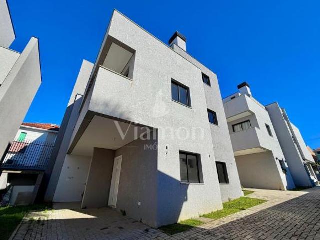 Sobrado em condomínio 3 quartos à venda no São Braz em Curitiba