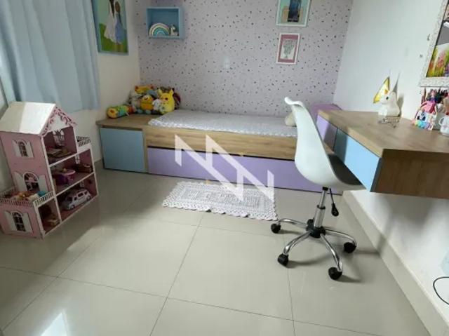 Sobrado em condomínio 3 quartos 1 suíte