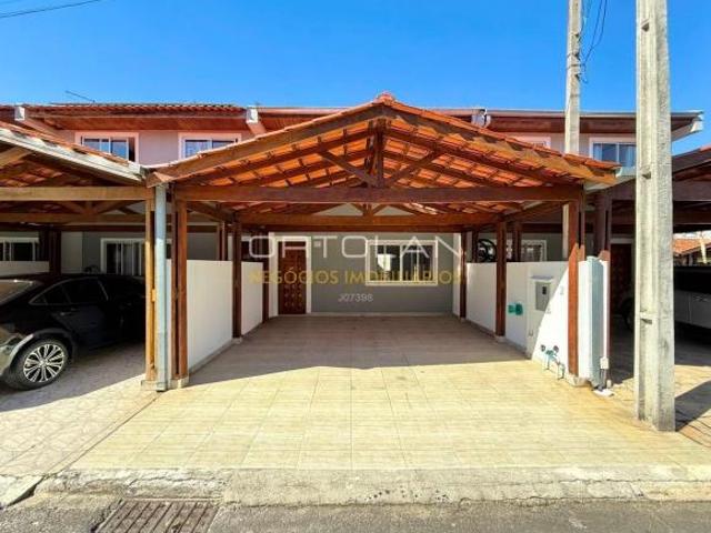 Sobrado em condomínio 115m² 03 Dormitórios – Cajuru – Curitiba PR