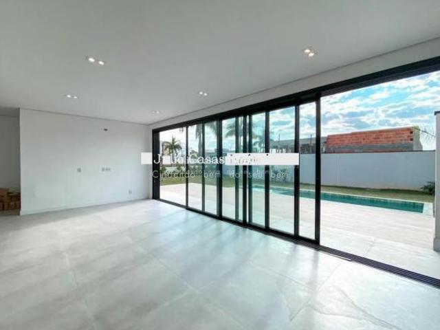 Sobrado em Condominio