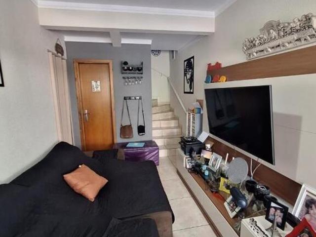 Sobrado em condominio 2 dormitórios com sacada, 73 M² em Praia Grande, Tude Bastos, 1000 metros da p