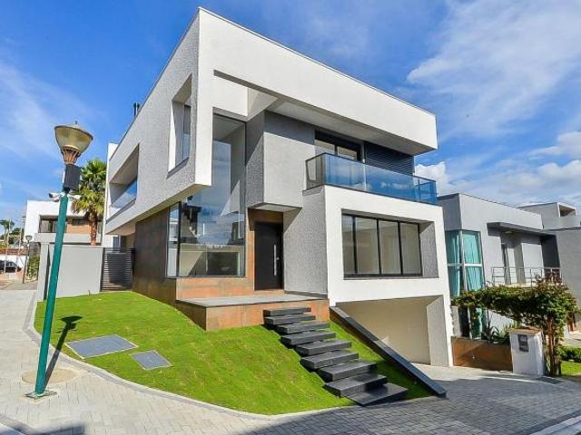 Sobrado em Condominio 4 Suites Novo De Esquina Boa Vista