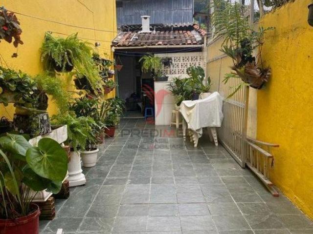 SOBRADO EM CONDOMINIO