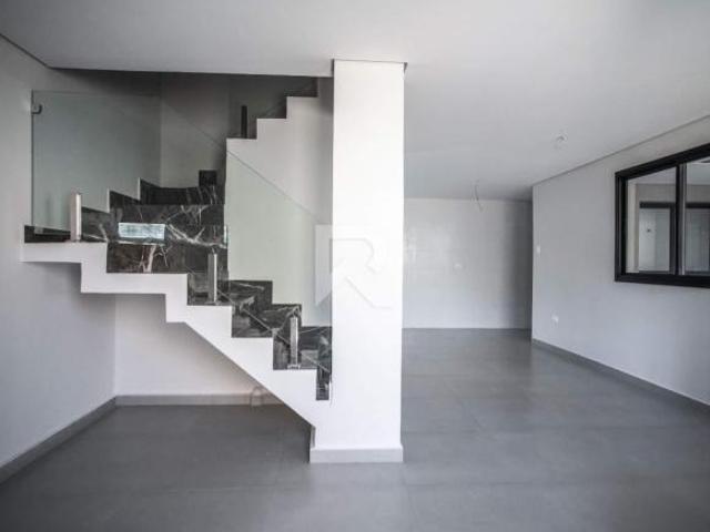 Sobrado em Condomínio com Jardim Privativo, 3 quartos 2 Vagas à venda, 120 m² Mercês Curitiba/PR