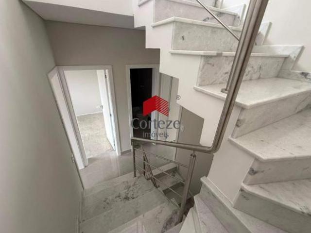 Sobrado em condomínio com 160m² 3 quartos, à venda, no bairro Jardim das Américas em Curitiba