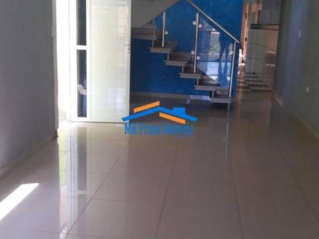 Sobrado em Condomínio com 170m², 3 Dormitórios e 4 Vagas Cotia