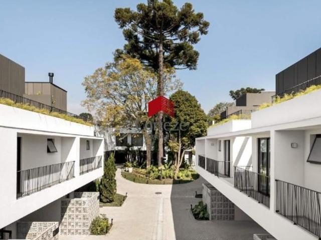 Sobrado em condomínio com 175m² 3 quartos, à venda, no bairro Guabirotuba em Curitiba