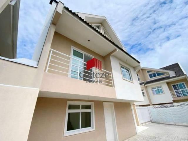 Sobrado em condomínio com 129,67m² 3 quartos, à venda, no bairro Uberaba em Curitiba