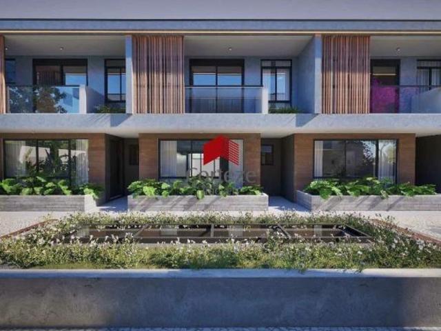 Sobrado em condomínio com 221,1m² 3 quartos, à venda, no bairro Jardim Social em Curitiba