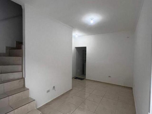 Sobrado em Condomínio com 2 dormitórios à venda, 60 m² por R$ 360.000 Boqueirão Praia Grande/SP