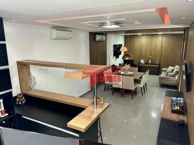 Sobrado em condomínio com 2 dormitórios à venda, 139 m² por R$ 860.000 Vila Junqueira Santo Andr