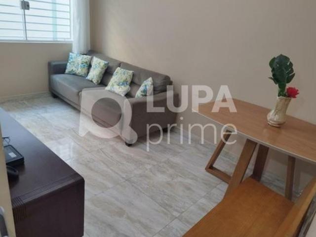 Sobrado, em condomínio, com 2 dormitórios de 73m² à venda, na Vila Nilo