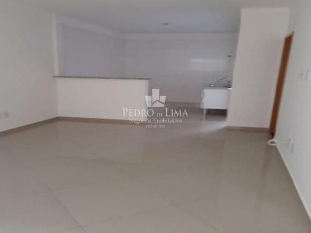 Sobrado em condomínio com 2 dormitórios sendo 2 suítes, 77 M² e 1 vaga na Vila Ré