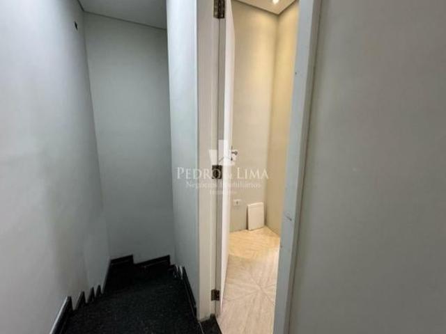 Sobrado em condomínio com 2 suítes, 1 vaga e 55 m² na região Penha