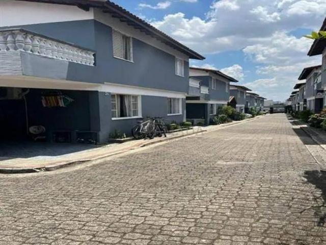 Sobrado em condomínio com 2 quartos, 1 vaga privativa à venda, 72 m² por R$ 395.000 Jardim Lisboa