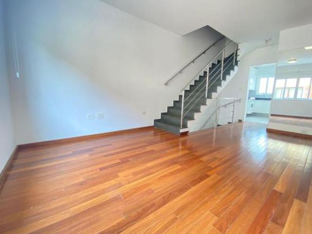 Sobrado em Condominio com 2 quartos e 2 vagas à venda na Vila Gomes / Butantã. FL64