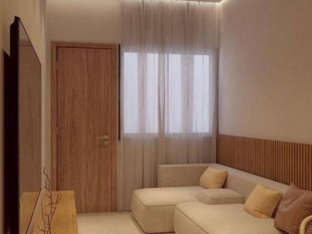 Sobrado em condomínio com 2 quartos, próximo ao mar, a venda no Jardim Real Praia Grande/SP