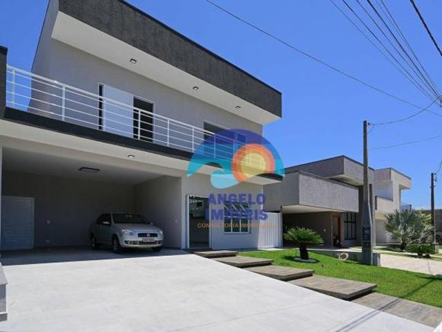 Sobrado em condominio com 3 dormitórios à venda, 222 m² por R$ 1.650.000 Bougainvillee IV Peruíb