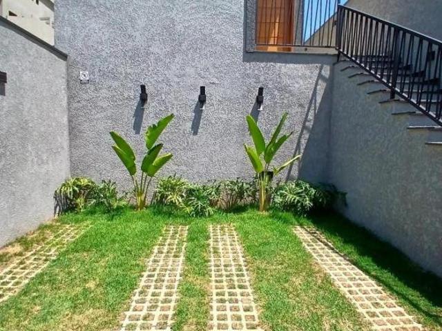 Sobrado em condominio com 3 dorms / 1 suite área gourmet com piscina