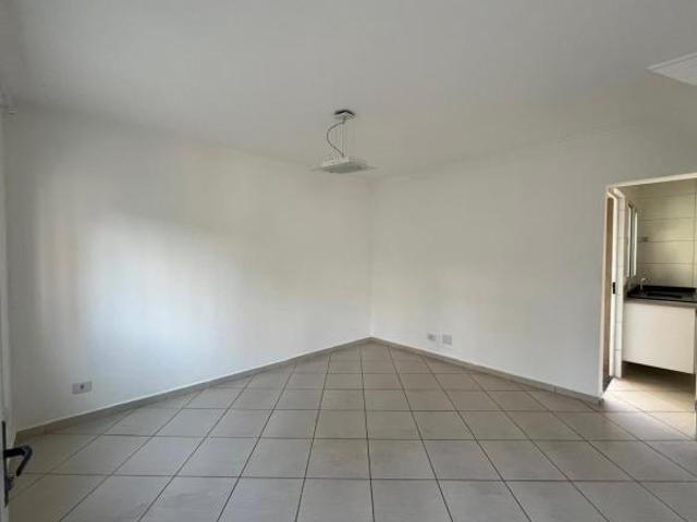 SOBRADO EM CONDOMINIO COM 3 QUARTOS 1 SUÍTE