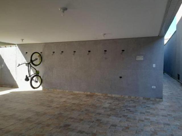 Sobrado em condomínio com 3 quartos à venda, 65 m² por R$ 420.000 Vila Tupi Praia Grande/SP