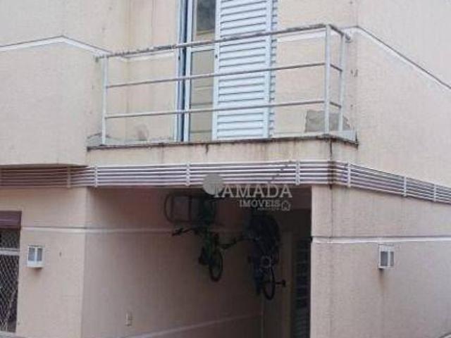 Sobrado em condomínio com 3 quartos sendo 1 suíte, 1 vaga privativa à venda, 87 m² por R$ 695.000