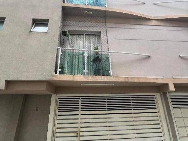 Sobrado em condomínio com 3 quartos sendo 1 suíte, 3 vagas e área gourmet à venda, 125 m² por R$ 570