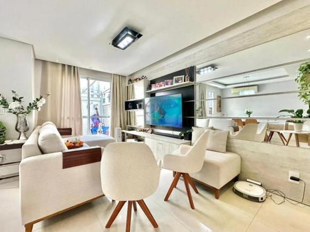 SOBRADO EM CONDOMINIO COM 3 QUARTOS, SUITE, 2 VAGAS DE GARAGEM BELA VISTA CANOAS/RS