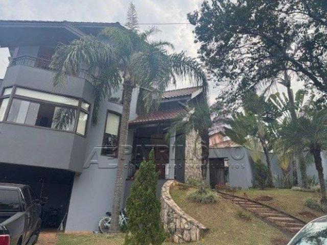 SOBRADO EM CONDOMINIO COM 4 SUITES SENDO 1 MASTER  VILLAGE VERT  SOROCABA  LESTE