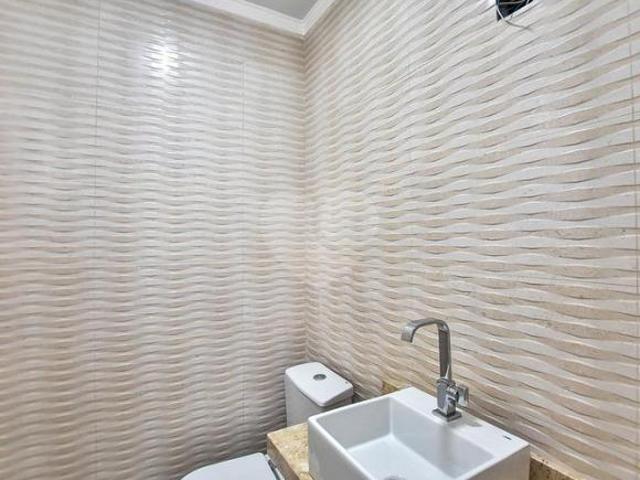 Sobrado em condomínio com 4 quartos à venda em Butiatuvinha Curitiba PR